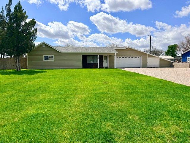 206 N Main Ave, Goodland, KS 67735