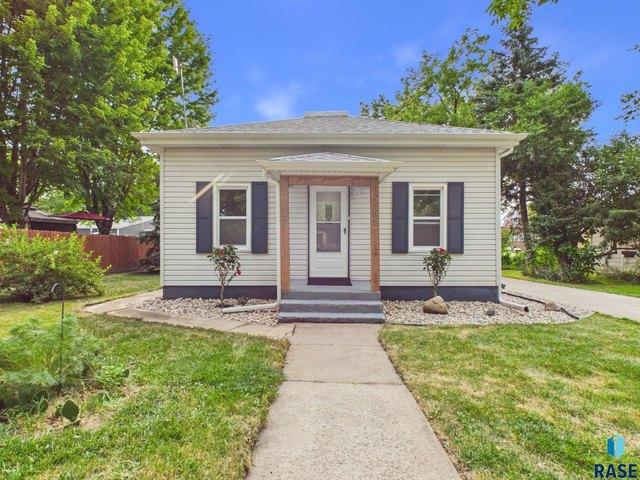 206 N Main Ave, Hartford, SD 57033