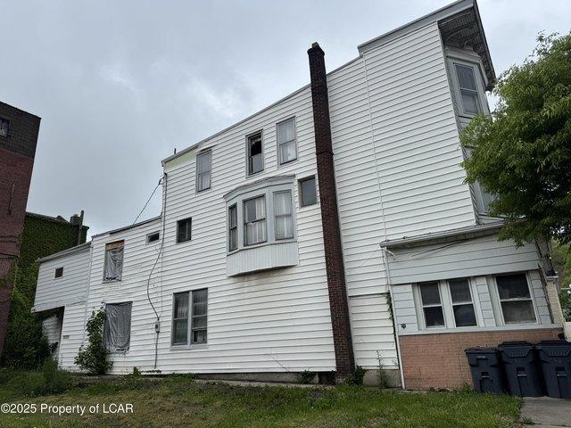 206 N Main St, Shenandoah, PA 17976