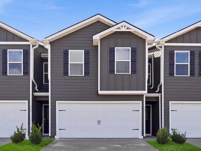 206 Norchester Ave, Hogansville, GA 30230