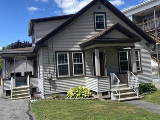 206 Northern Ave, Augusta, ME 04330
