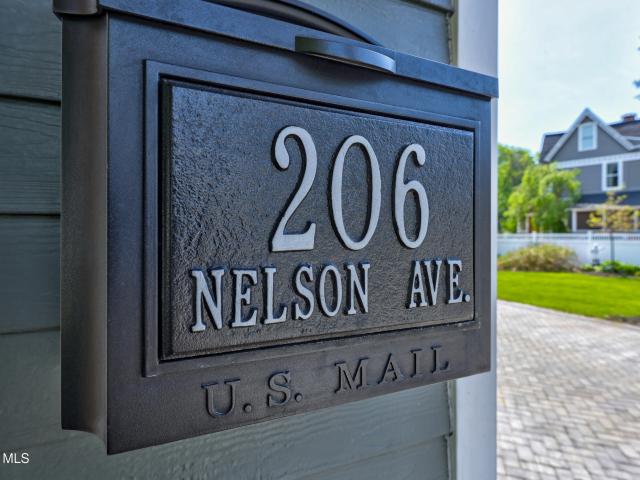 206 Nelson Avenue