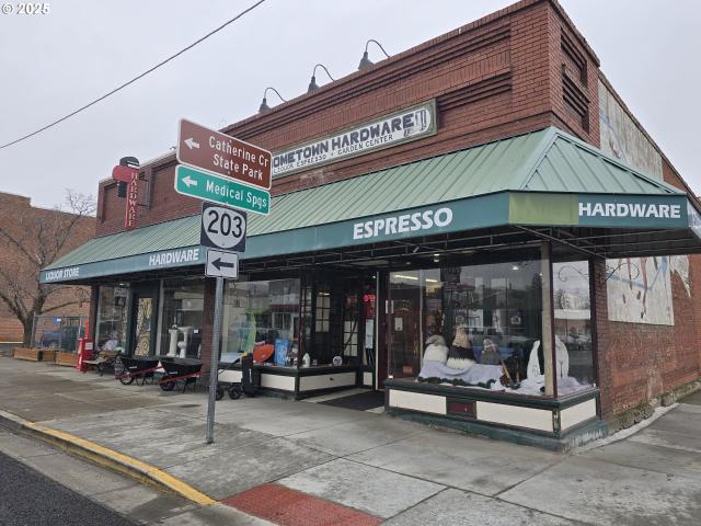 206 s main st