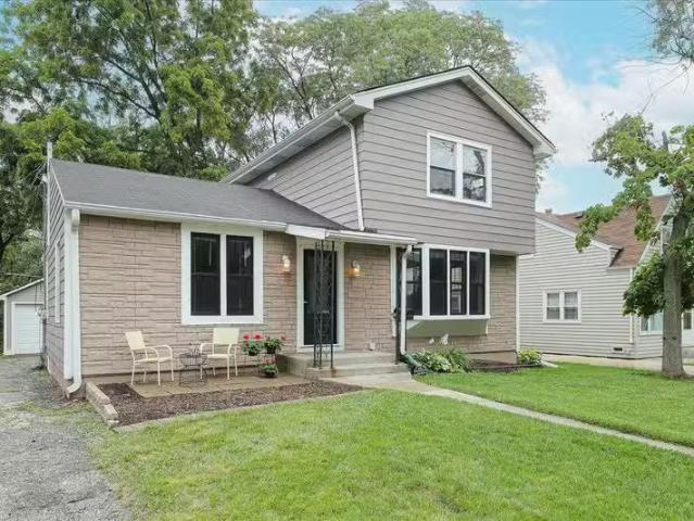 206 S PRINCETON AVE, VILLA PARK, IL 60181 Single Family Reside.