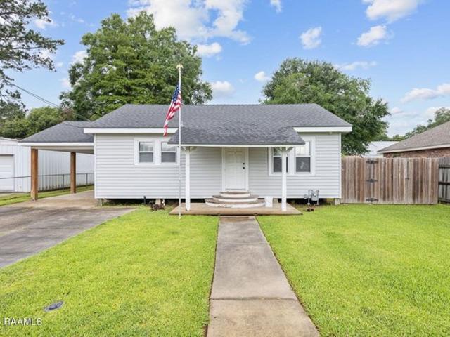 206 S Saint Jean St, Broussard, LA 70518