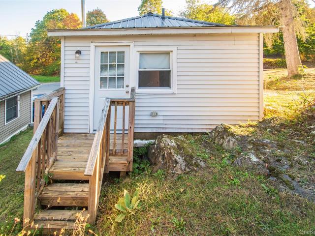 206 South Street 206