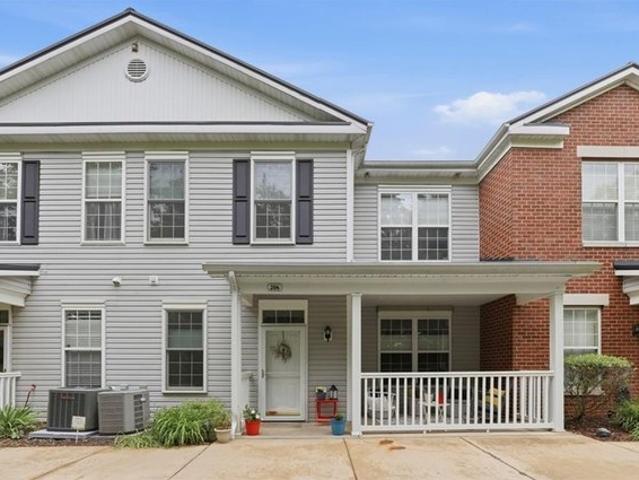 206 Sonie Dr, Sewickley, PA 15143