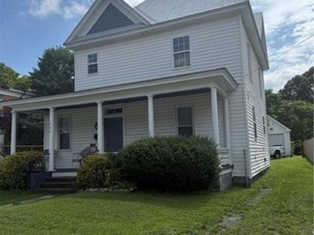 206 Saint James Ave, Suffolk, VA 23434