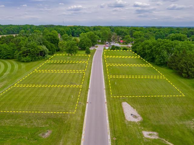 206 Salamonie Ln