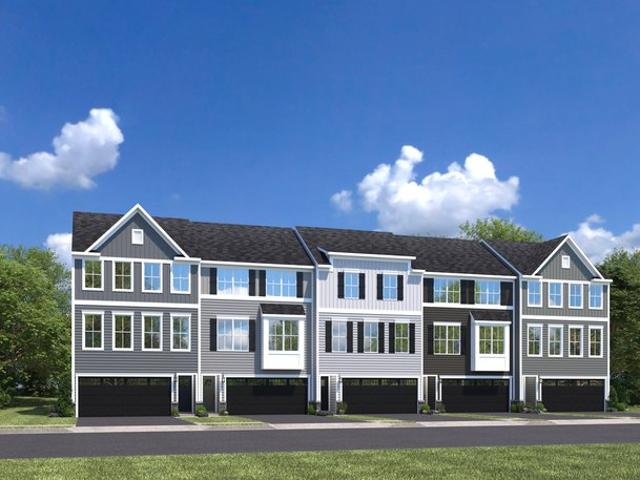 206 Scenic Ridge Dr, Robinson Township, PA 15205