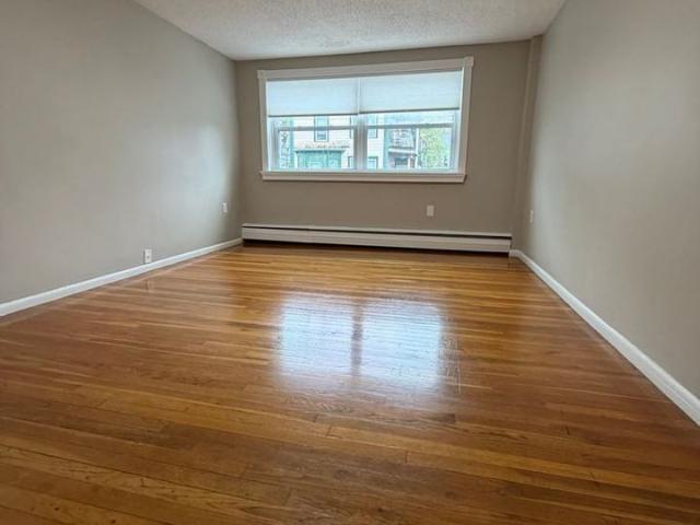 206 Stackpole Street 2 Bedroom Apartment for Rent at 206 Stackpole St, Lowell, MA 01852 Belvidere