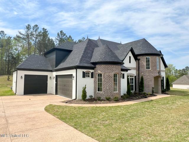 206 Poplar Lane