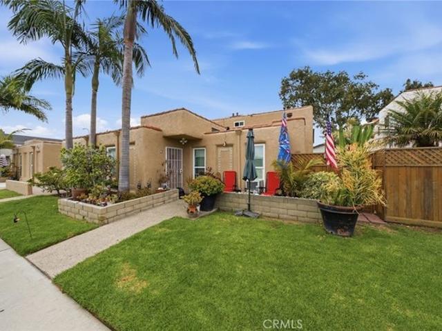 206 Portland Ave, Huntington Beach, CA 92648