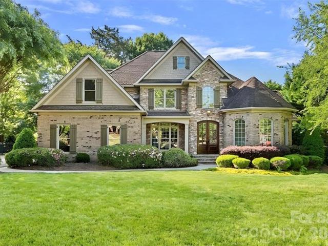 206 Pear Tree Ct, Fort Mill, SC 29715
