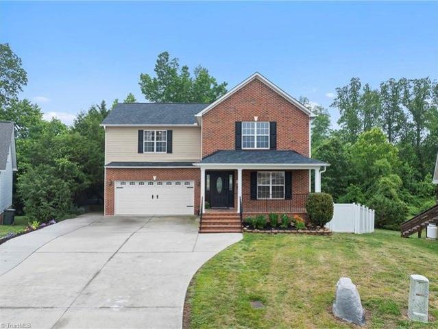 206 Princeton Xing, Thomasville, NC 27360