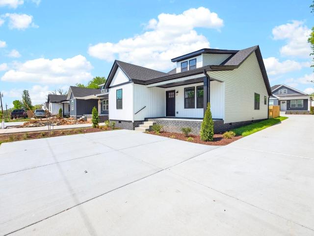 206 Ross Ave # 110