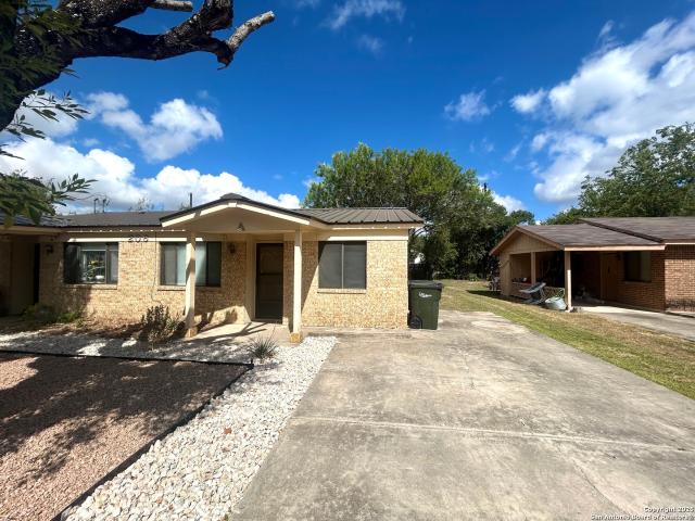 206 Redbud Ln, Unit A, New Braunfels, TX 78130 | MLS #1887 | Compass