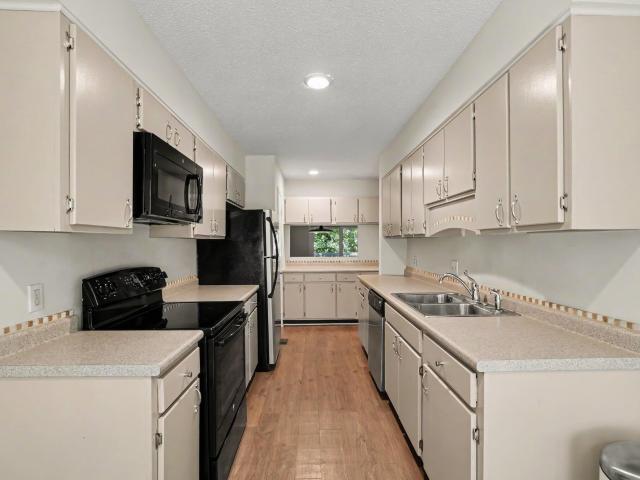 206 Ridge Trail