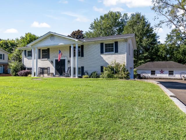 206 Ridgecrest Dr