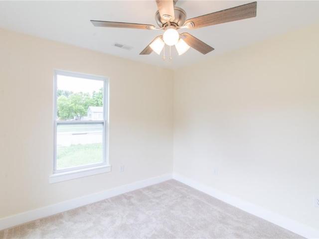 206 W 4th St, Holden, MO 64040 | MLS #2607