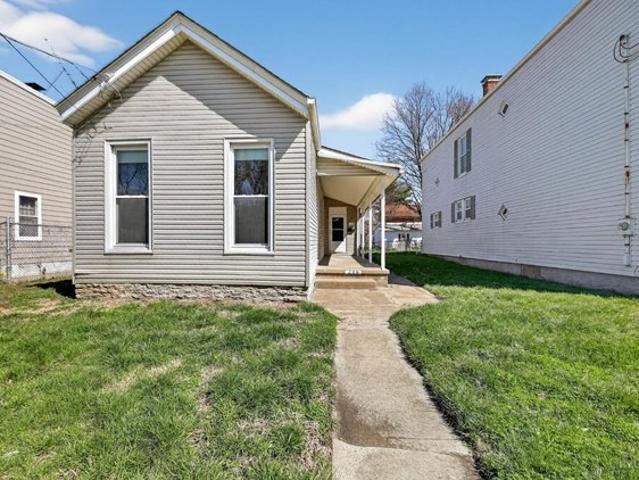 206 W Sixty Ninth St, Cincinnati, OH 45216
