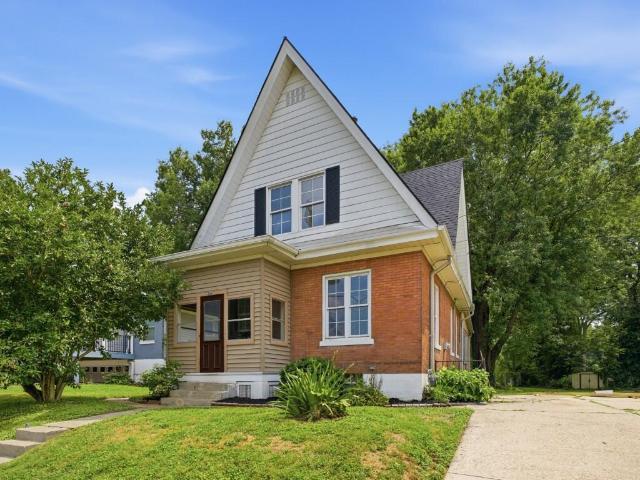 206 W 2nd Street