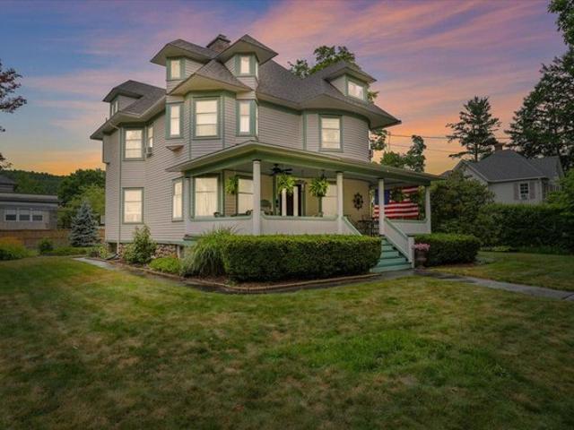 206 W Ann St, Milford, PA 18337