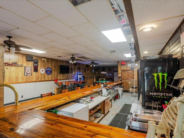 206 W Locust Street