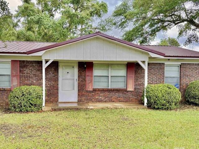 206 W Magnolia St, Bay Minette, AL 36507