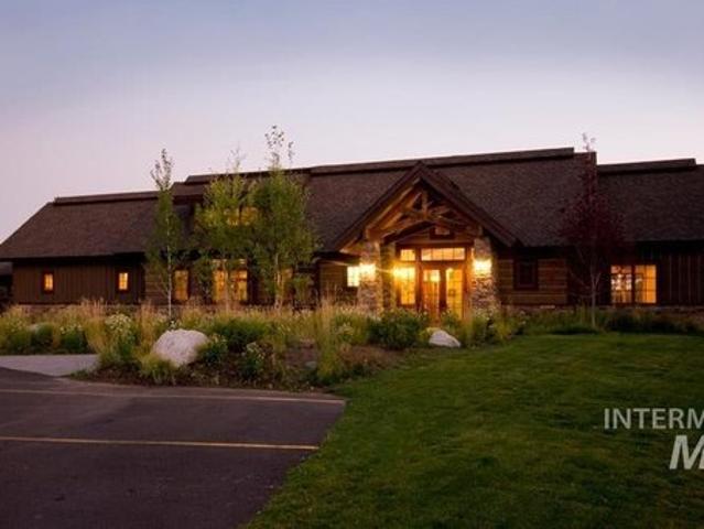 206 W Morgan Dr, McCall, ID 83638