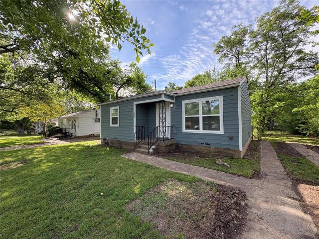 206 W Sliger Drive