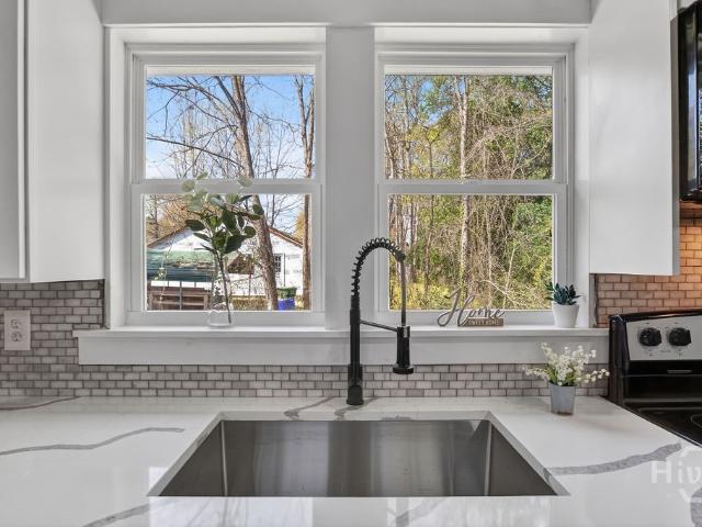 206 Walker Dr, Monroe, GA 30655 | MLS #CL352115