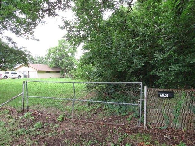 206 Washington St, Pauls Valley, OK 73075