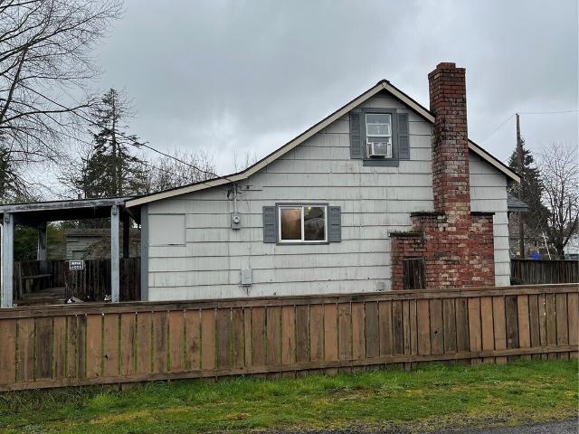 206 Van Buren
