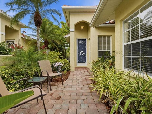 206 Vista Del Lago Way, Venice, FL 34292 | MLS #N6143