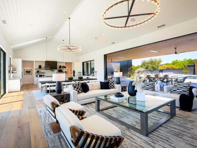 20742 Denmark Ct, Sonoma, CA 95476
