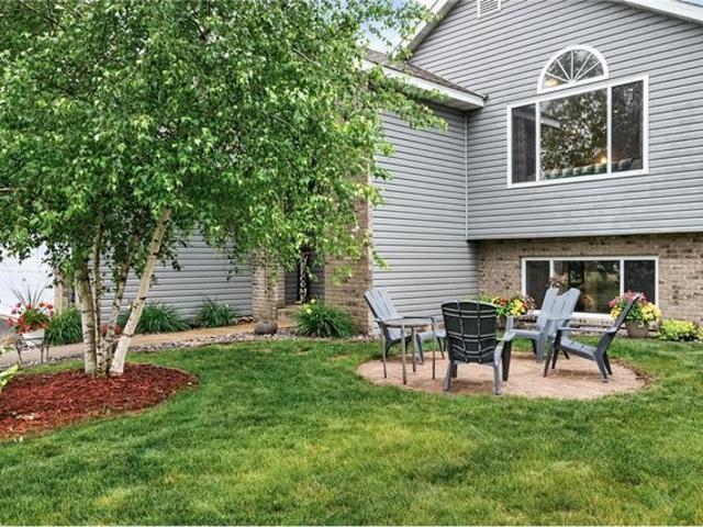 20742 Grafton Ave N, Forest Lake, MN 55025