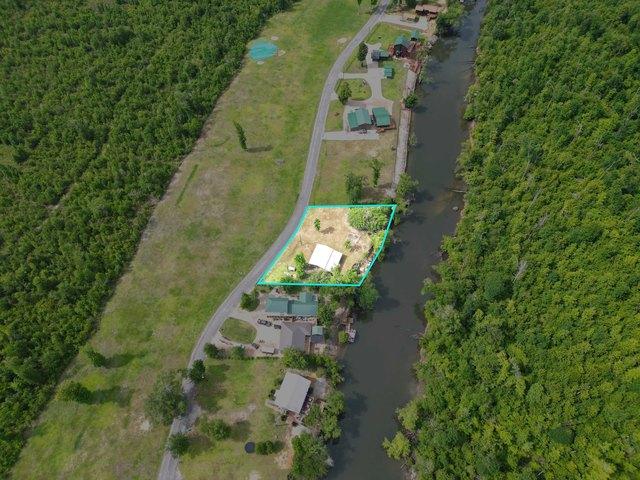 20747 NW Chipola Hts, Altha, FL 32421