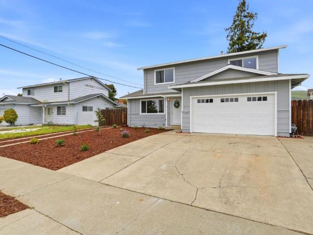 2074 Ashwood Lane