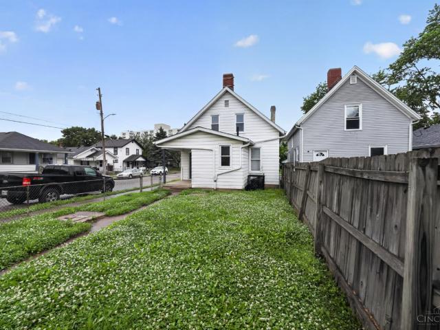 2074 Benninghofen Avenue