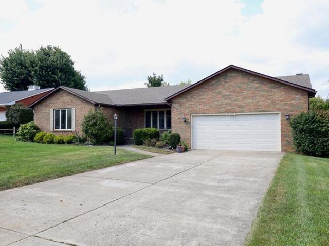 2074 Coldspring Dr, Lancaster, OH 43130