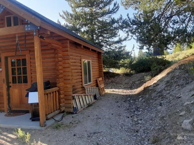 2074 Fleck Smt Rd