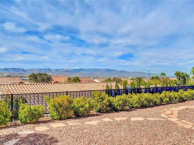 2075 Mountain City St, Henderson, NV 89052 | Compass