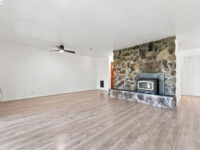 2075 Ascot Dr 119