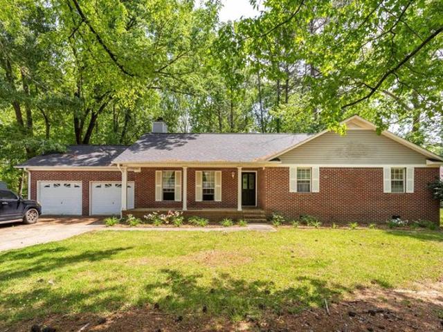 2075 Jane Ln, Southside, AL 35907