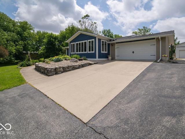 2075 W 250 N