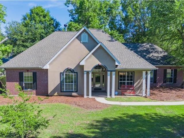 2075 White Myrtle Dr, Madisonville, LA 70447