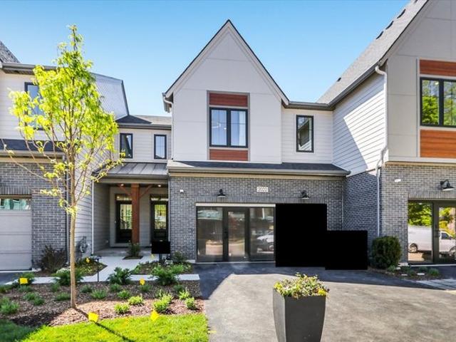 2076 Iron Ridge Ln, Naperville, IL 60563