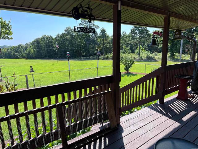 2076 Jimmy Creek Road