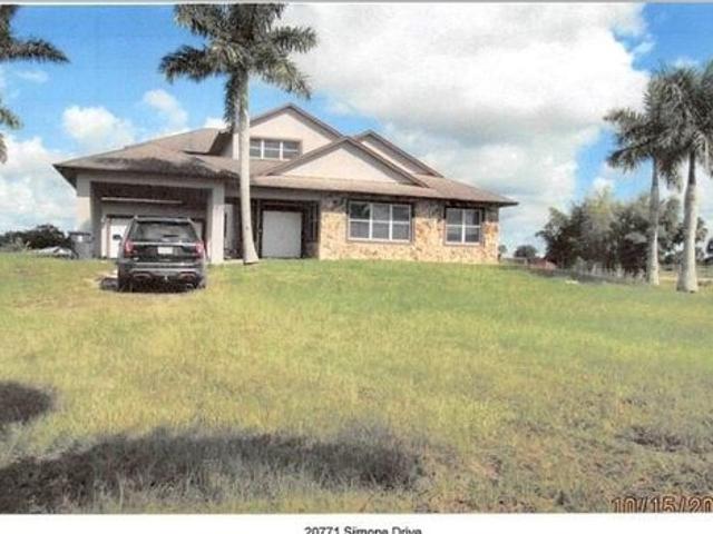 20771 Simone Dr, Loxahatchee, FL 33470